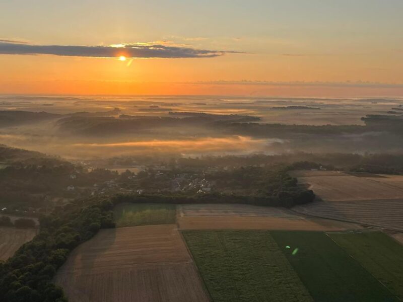 South of Paris: hot air balloon flight - Key Points