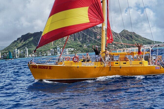 South Shore Open Sail from Kewalo Harbor Including Drinks - FAQ