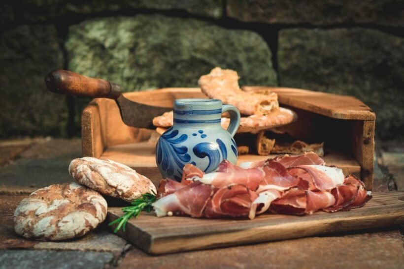 South Tyrolean specialties and wine tasting - An introduction to South Tyrolean wine in Bavaria