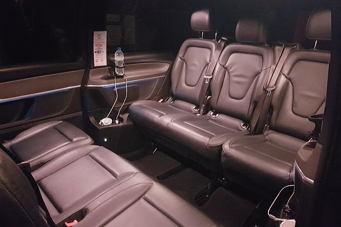 Southampton Cruise Terminal/Hotel to London With Stops at Salisbury & Stonehenge - Highlights of Salisbury Cathedral