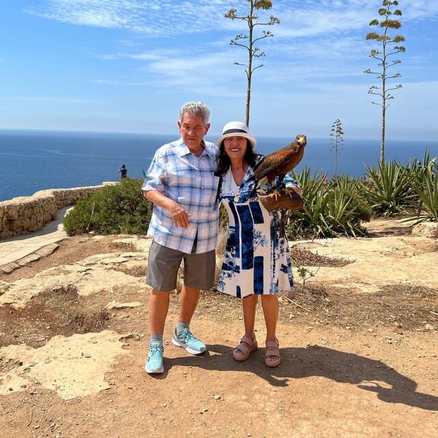 Southern Beauties: Marsaxlokk and Blue Cave TOUR IN PORTUGUESE - FAQ Section