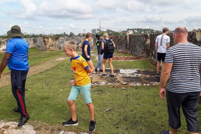 Southern Coast Highlights and River Safari from Bentota - FAQ