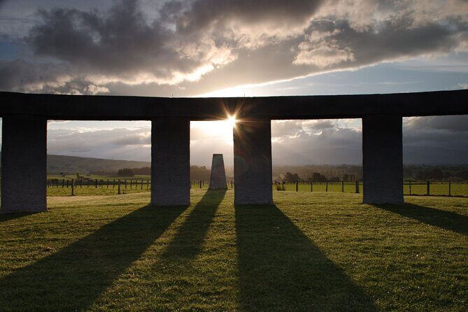 Southern Hemisphere Spring Equinox at Stonehenge Aotearoa - Key Points