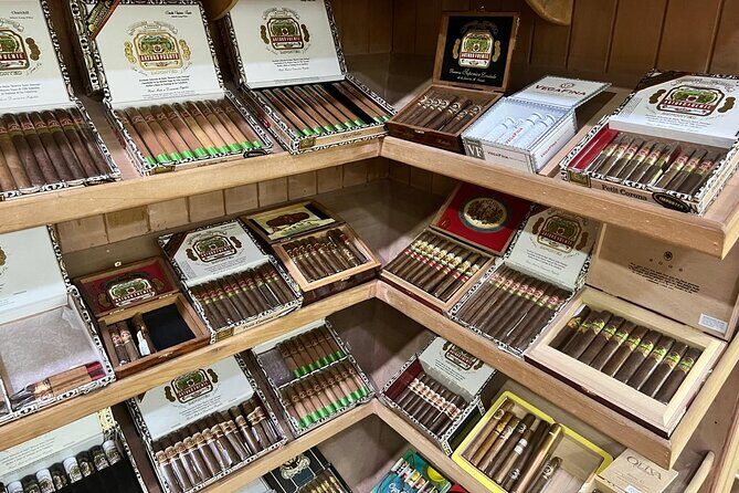 Souvenirs of Rancho Real cigars - Practical Details & Logistics