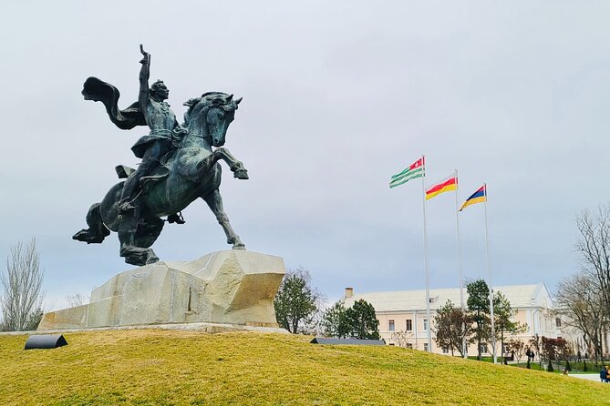 Soviet Heritage of Transnistria and Castle Mimi Winery - Key Points