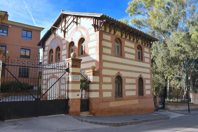 Spanish Civil War Private Walking Tour in Malaga - Cancellation Policy: Need-to-Know Before You Go