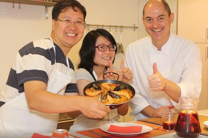 Spanish Cooking Class Paella Tapas and Sangria in Madrid - Authentic Madrid Flavors: A Deep Dive into the Spanish Cooking Class Experience