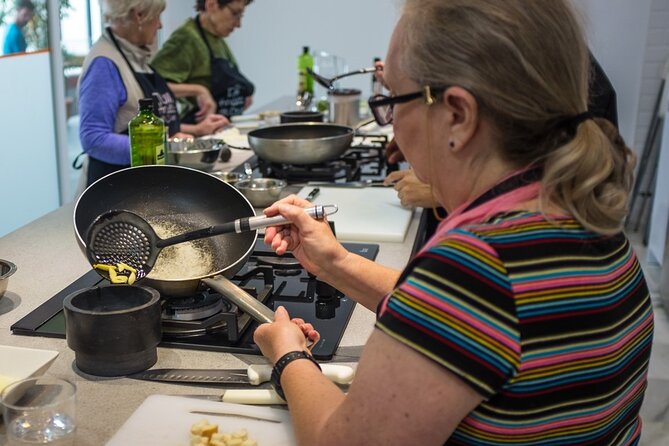 Spanish Cooking Class & Triana Market Tour in Sevilla - FAQ