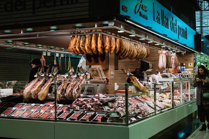 Spanish Oysters, Cava and Ibérico Ham at Barcelonas La Boqueria Market - FAQs