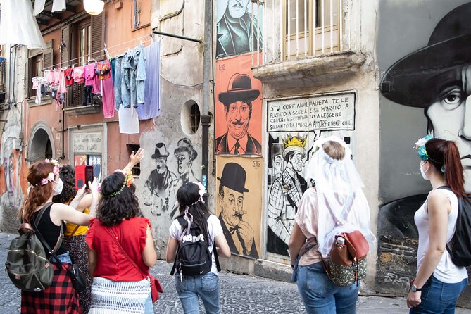 Spanish Quarter of Neaples Streetart & Traditions, With Coffee and Babà - Explore the Spanish Quarter of Naples