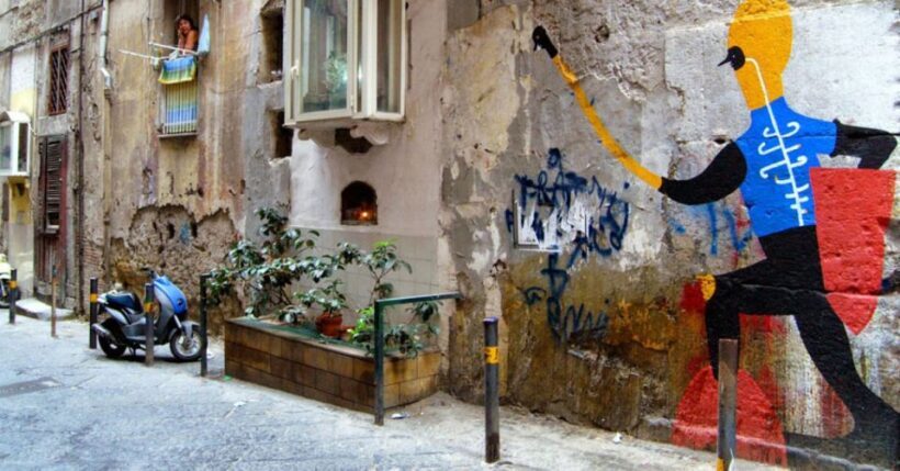 Spanish Streets - Maradona Street Art & Murals - Accessibility and Practical Details