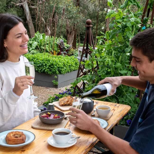 Sparkling Brunch for 2 Adults - Key Points