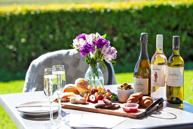 Sparkling Brunch in the Vines - Key Points