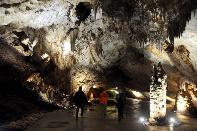 Special Montenegro: Lipa cave  Njego's Mausoleum - Njegui village  Cetinje - FAQs
