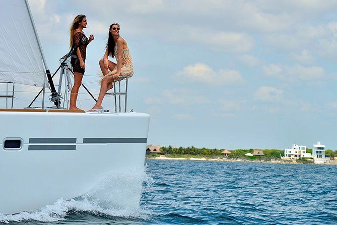 Special offer COMBO 2x1 (Tour to Isla Mujeres and Chichén Itzá ) for 1 price! - The Breakdown of the 2-Day Itinerary