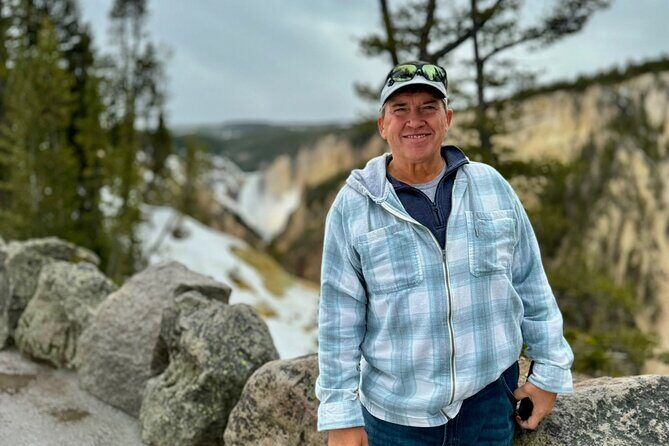 *Special* Seniors Yellowstone Lower Loop From West Yellowstone - How the Tour Balances Value and Comfort