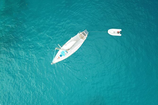 SPECIAL - (Up to 4 Passengers) All Inclusive Day Sail - Who Would Love This Tour?