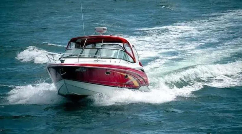 Speed Boat Ride in Pasikudah - What to Expect from the Speed Boat Ride in Pasikudah