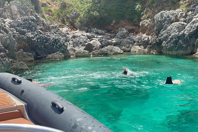 Speed Boat Tour to National Park and Grama Bay - Review Highlights