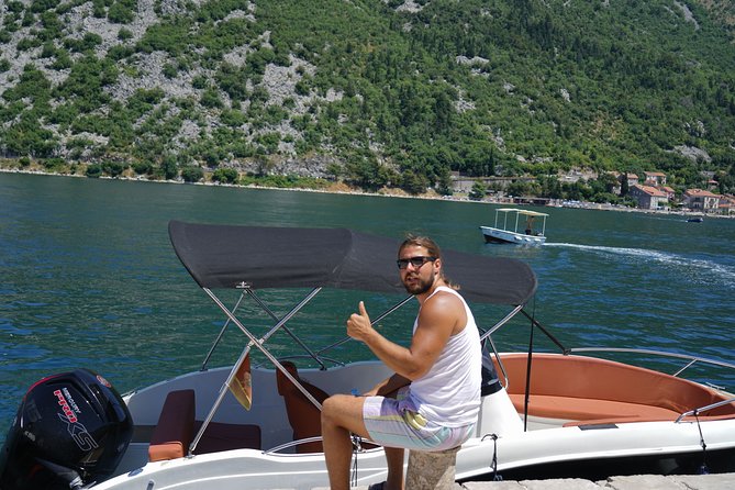 Speed Boat Trip: Kotor Bay Attraction , Blue Cave and Beach Time - Meeting Point and Logistics