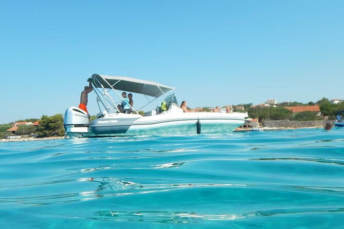 Speedboat Blue Lagoon & 3 Islands Tour From Trogir - Key Points