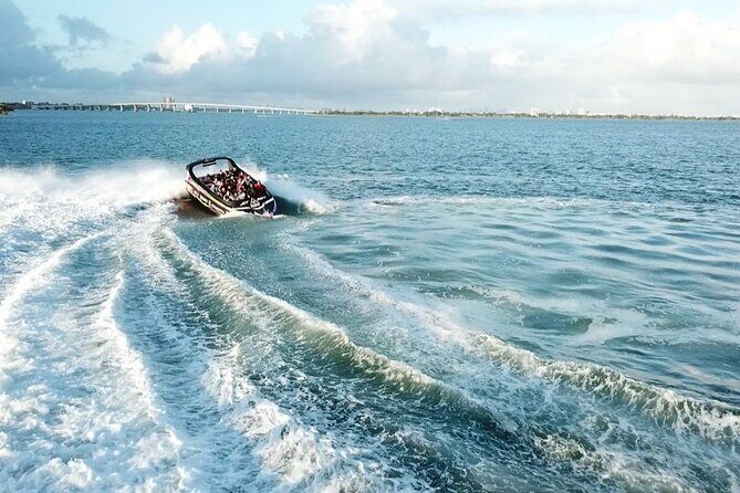 Speedboat Ride and Miami City Tour - Key Points