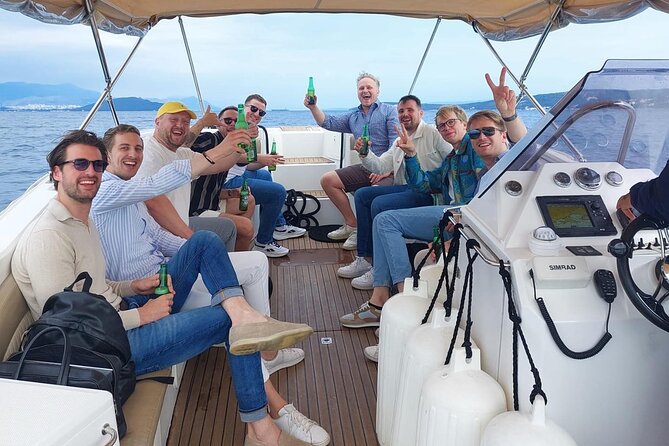 Speedboat transfer from Hvar town (Water taxi transfer) to Airport Split - The Sum Up