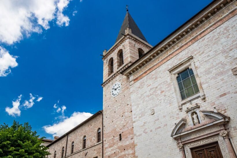 Spello: Old Town Guided Walking Tour - Key Points
