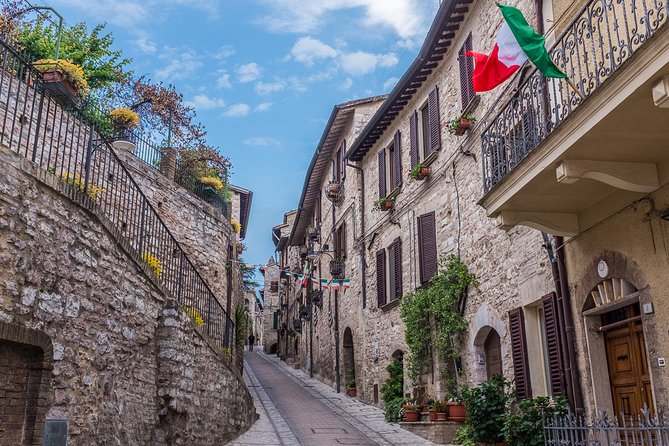 Spello, Roman mosaics and Renaissance masterpieces  Private Tour - Authentic Experiences That Make This Tour Stand Out