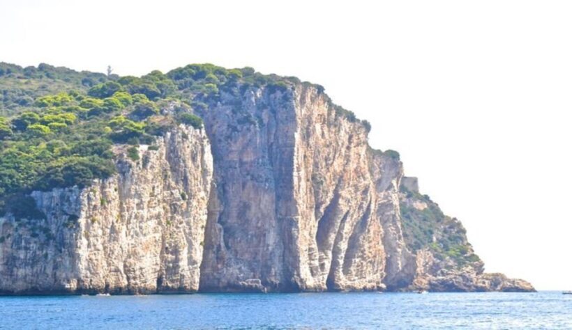 Sperlonga: Private Boat Tour to Gaeta with Pizza and Drinks - The Sum Up