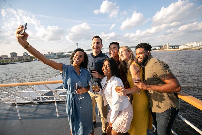 Spirit of Philadelphia Signature Lunch Cruise with Buffet - FAQ