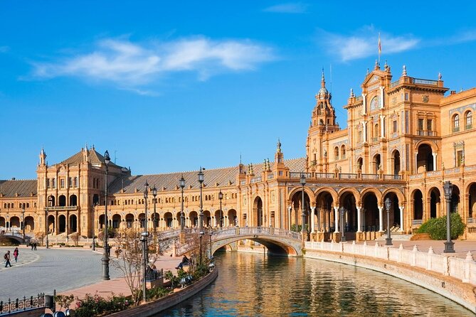 Spirit of Seville - Private Walking Tour with Casa de Pilato - Highlights of the Itinerary