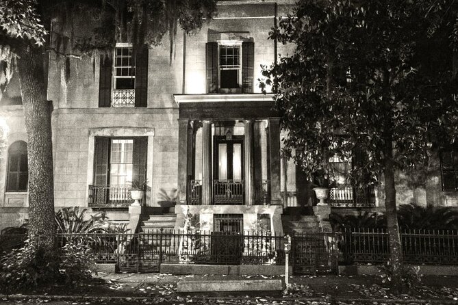 Spirits and Scoundrels Adults Only Savannah Ghost Tour | 10pm - In-Depth Look at the Itinerary