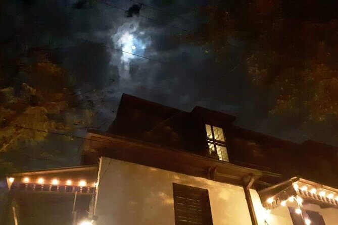 Spirits with the Spirits haunted pub crawl - drinks included - The Sum Up