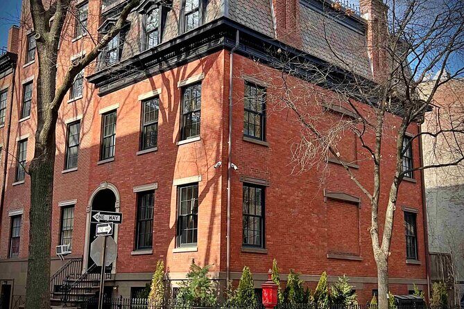 Splendor and Scandal in Brooklyn Heights: A Self Guided Tour - Frequently Asked Questions