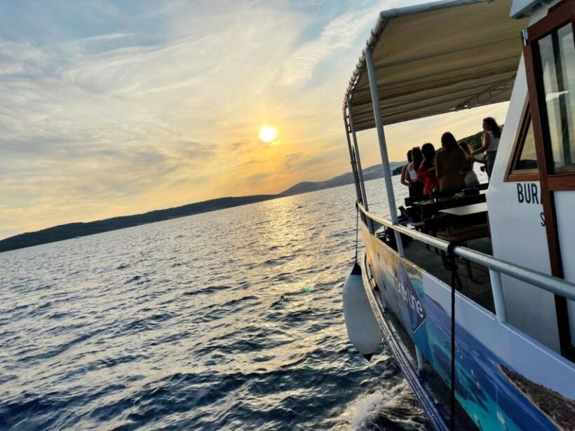 Split: 1.5-Hour Riviera Boat Cruise with a Free Drink - FAQ