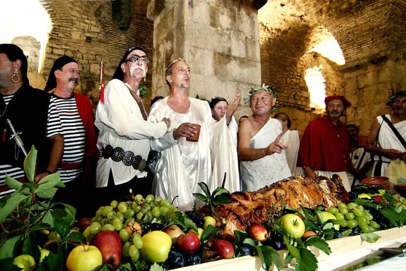 Split: 1.5-Hour Walking Tour and Diocletian's Palace - An Introduction to the Tour Experience