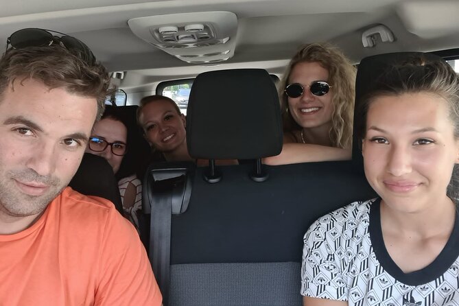 Split Airport to Split Private Transfer to 8 Pax (Door to Door Any Location) - Accessibility and Accommodations