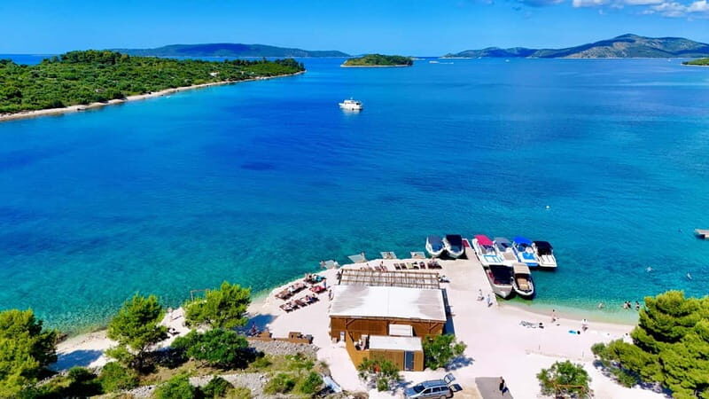 Split: Blue Lagoon and 3 Islands Group Boat Tour - Key Points