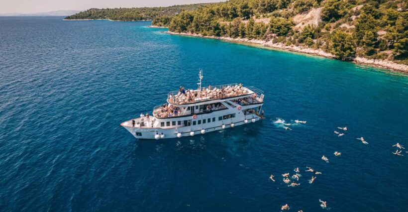 Split: Blue Lagoon, Shipwreck and olta with Food and Drinks - What You’ll Love About This Tour