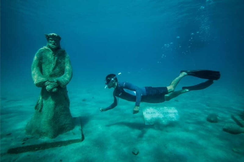 Split: Blue Lagoon Underwater Museum Tour w/Lunch & Drinks - The Experience of the Tour