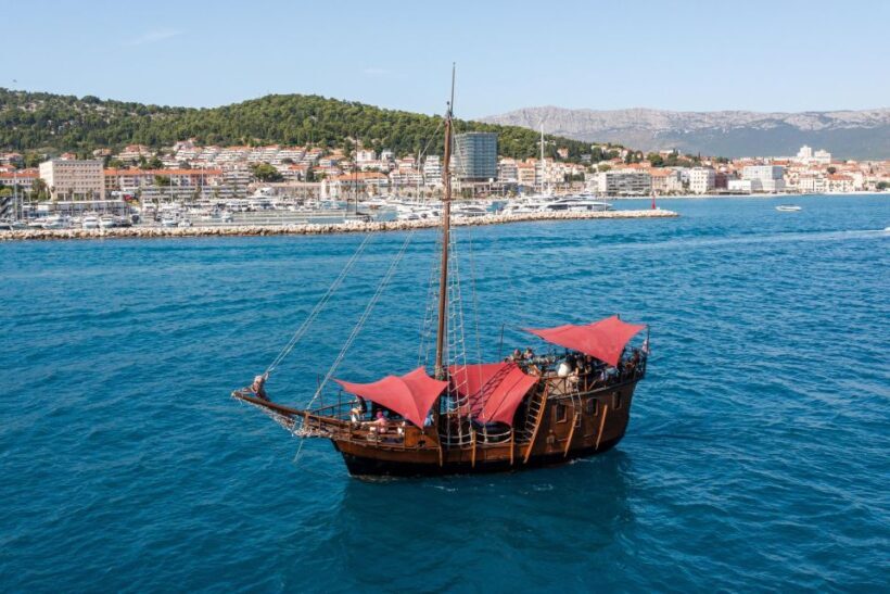 Split: Cruise on Columbo's Pirate Ship "Santa Maria" - Key Points