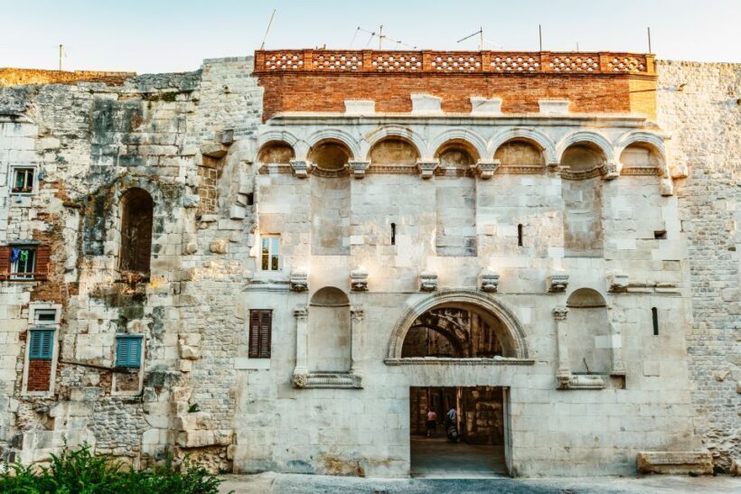 Split Game of Thrones Tour: City of Dragons - Authenticity and Experience