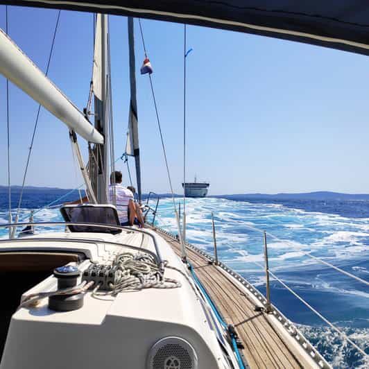 Split: Half Day Sailing Tour with Swim Stop, Snacks and Wine - Discovering the Dalmatian Coast by Sailboat