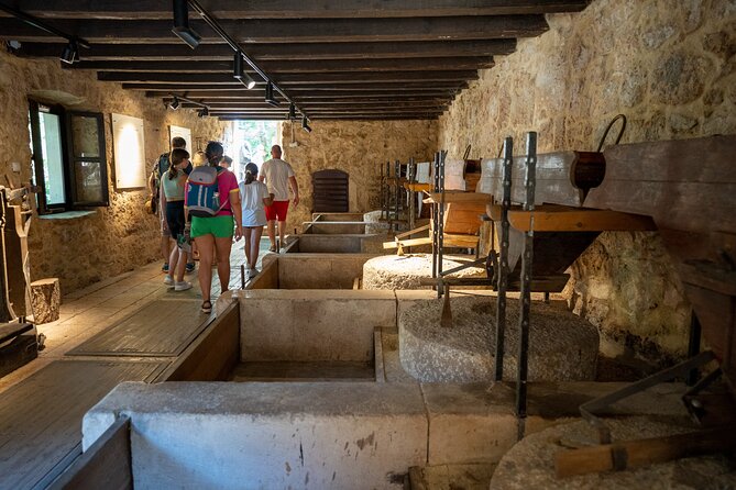 Split: Krka Waterfalls Morning/Afternoon With Boat Cruse, Olive Oil & Wine Taste - Visitor Experience