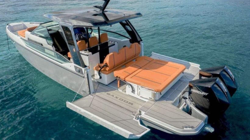 Split: Luxury Private Boat Trip to Hvar & Pakleni Islands - An In-Depth Look at the Private Boat Trip to Hvar & Pakleni Islands