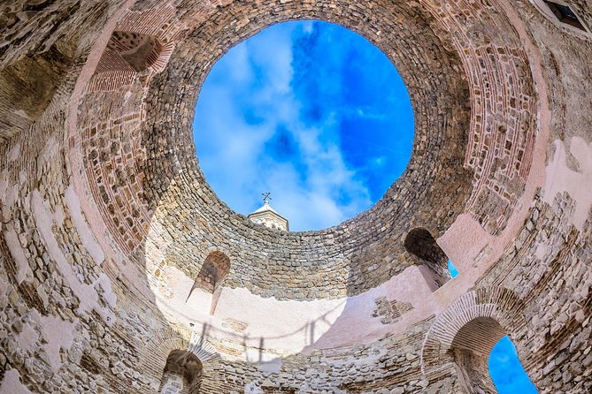 Split Old Town Small Group Walking Tour - Customer Reviews and Booking Information