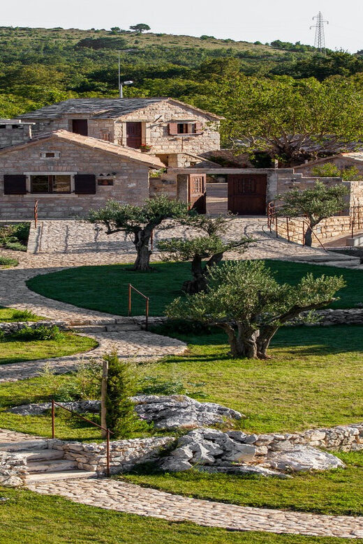 Split: Olive museum Klis with Olive Oil Tasting - Key Points