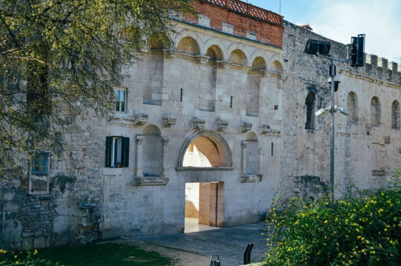 Split: Palace & Old Town Private Walking Tour-Entrance incl. - A Deep Dive into the Experience — What to Expect