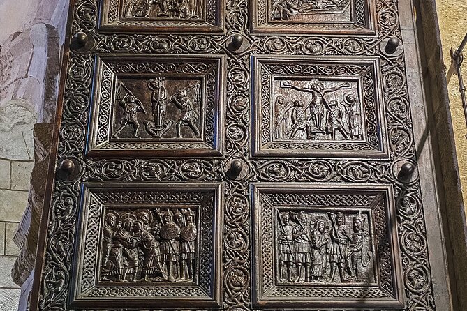 Split Palace & Old Town -Private Walking Tour- Entrance Included - Exploring Diocletians Palace